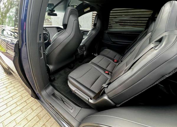 Tesla Model X 2019 Viļņa vietnē Zils Tesla Model X 2019 Viļņa, ar dzinēja tilpumu 0.00 L un nobraukumu 130 tūkst. km par 26999 €, foto 11 vietnē AUTOMOTO.COM.LV