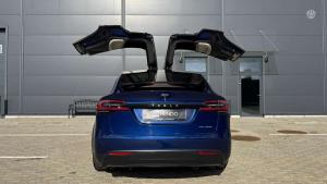 Blue Tesla Model X 2020 in Vilnius, with an engine capacity of 0.00 L and mileage of 126 thousand km for 30990 €, photo 11 on AUTOMOTO.COM.LV