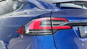 Blue Tesla Model X 2020 in Vilnius, with an engine capacity of 0.00 L and mileage of 126 thousand km for 30990 €, photo 13 on AUTOMOTO.COM.LV