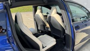 Blue Tesla Model X 2020 in Vilnius, with an engine capacity of 0.00 L and mileage of 126 thousand km for 30990 €, photo 20 on AUTOMOTO.COM.LV