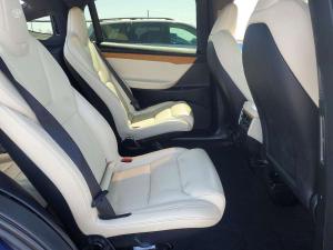 Blue Tesla Model X 2021 in Kaunas, with an engine capacity of 0.00 L and mileage of 86 thousand km for 26500 €, photo 10 on AUTOMOTO.COM.LV