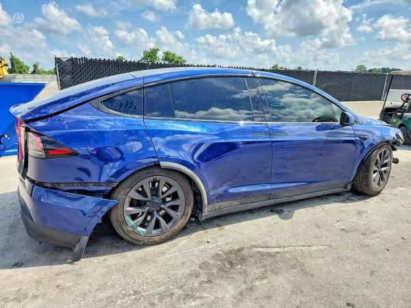 Blue Tesla Model X 2024 in Klaipeda, with an engine capacity of 0.00 L and mileage of 50 thousand km for 26500 €, photo 6 on AUTOMOTO.COM.LV