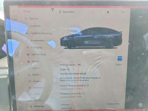 Blue Tesla Model X 2024 in Klaipeda, with an engine capacity of 0.00 L and mileage of 50 thousand km for 26500 €, photo 8 on AUTOMOTO.COM.LV
