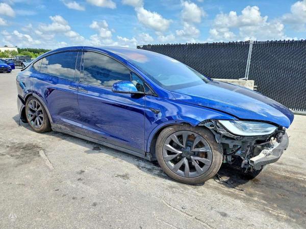 Tesla Model X 2024 Klaipėda vietnē Zils Tesla Model X 2024 Klaipėda, ar dzinēja tilpumu 0.00 L un nobraukumu 50 tūkst. km par 26500 €, foto 5 vietnē AUTOMOTO.COM.LV