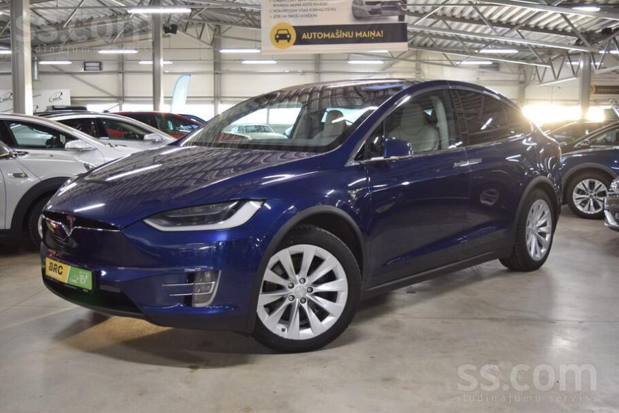 Zils Tesla Model X 2017 Rīga, ar dzinēja tilpumu 0.00 L un nobraukumu 68 tūkst. km par 38900 €, foto 1 vietnē AUTOMOTO.COM.LV