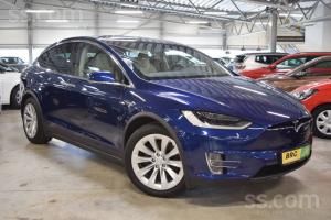 Blue Tesla Model X 2017 in Riga, with an engine capacity of 0.00 L and mileage of 68 thousand km for 34900 €, photo 1 on AUTOMOTO.COM.LV