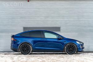 Blue Tesla Model X 2022 in Riga, with an engine capacity of 0.00 L and mileage of 70 thousand km for 40000 €, photo 6 on AUTOMOTO.COM.LV