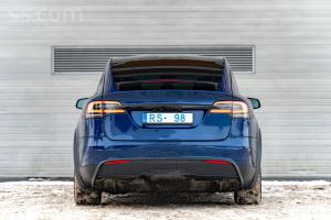 Blue Tesla Model X 2022 in Riga, with an engine capacity of 0.00 L and mileage of 70 thousand km for 40000 €, photo 7 on AUTOMOTO.COM.LV