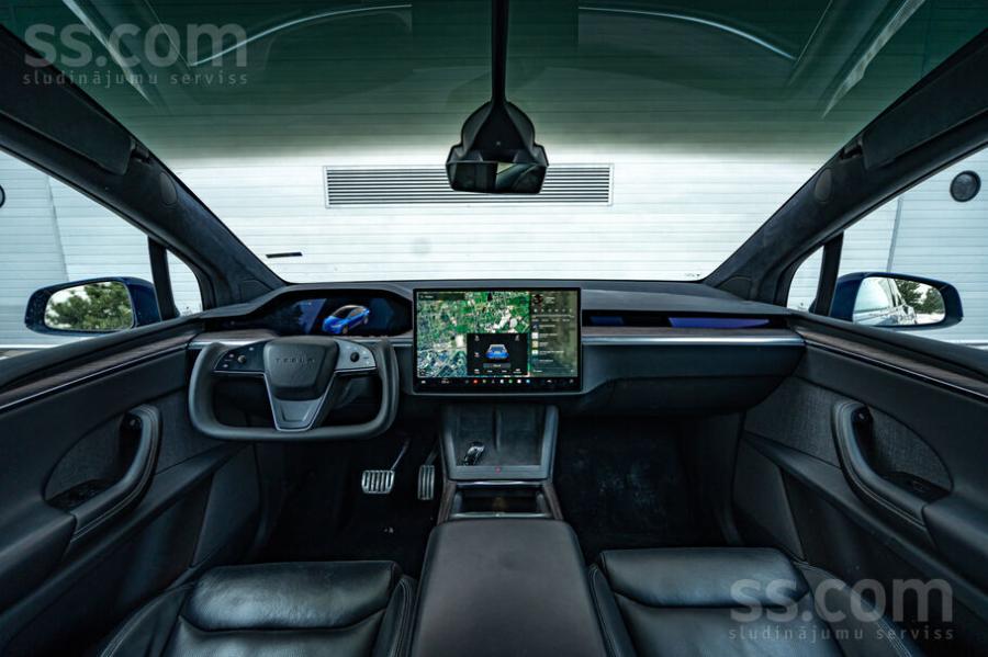 Blue Tesla Model X 2022 in Riga, with an engine capacity of 0.00 L and mileage of 70 thousand km for 40000 €, photo 12 on AUTOMOTO.COM.LV