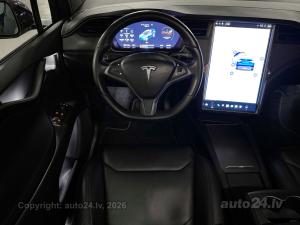 Zils Tesla Model X 2018 Tallina, ar dzinēja tilpumu 0.00 L un nobraukumu 136 tūkst. km par 29900 €, foto 6 vietnē AUTOMOTO.COM.LV