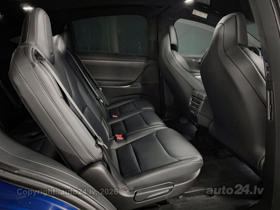 Zils Tesla Model X 2018 Tallina, ar dzinēja tilpumu 0.00 L un nobraukumu 136 tūkst. km par 29900 €, foto 13 vietnē AUTOMOTO.COM.LV