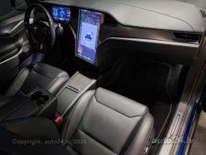 Zils Tesla Model X 2018 Tallina, ar dzinēja tilpumu 0.00 L un nobraukumu 136 tūkst. km par 29900 €, foto 15 vietnē AUTOMOTO.COM.LV
