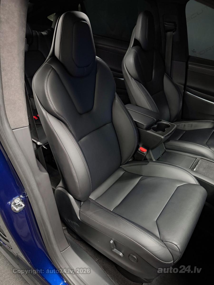 Zils Tesla Model X 2018 Tallina, ar dzinēja tilpumu 0.00 L un nobraukumu 136 tūkst. km par 29900 €, foto 16 vietnē AUTOMOTO.COM.LV