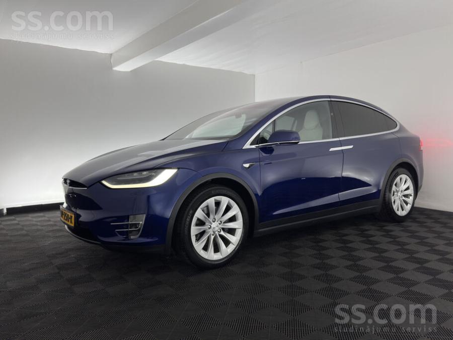 Синий Тесла Модель X 2023 в Рига, объемом двигателя 0.00 л и пробегом 190 тыс. км за 35770 €, фото 2 на AUTOMOTO.COM.LV