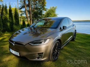 Brūns Tesla Model X 2016 Rīga, ar dzinēja tilpumu 0.00 L un nobraukumu 182 tūkst. km par 27590 €, foto 3 vietnē AUTOMOTO.COM.LV