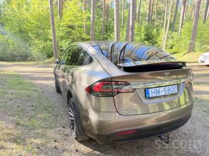Brūns Tesla Model X 2016 Rīga, ar dzinēja tilpumu 0.00 L un nobraukumu 182 tūkst. km par 27590 €, foto 8 vietnē AUTOMOTO.COM.LV