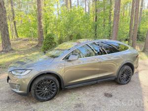 Brūns Tesla Model X 2016 Rīga, ar dzinēja tilpumu 0.00 L un nobraukumu 182 tūkst. km par 27590 €, foto 13 vietnē AUTOMOTO.COM.LV