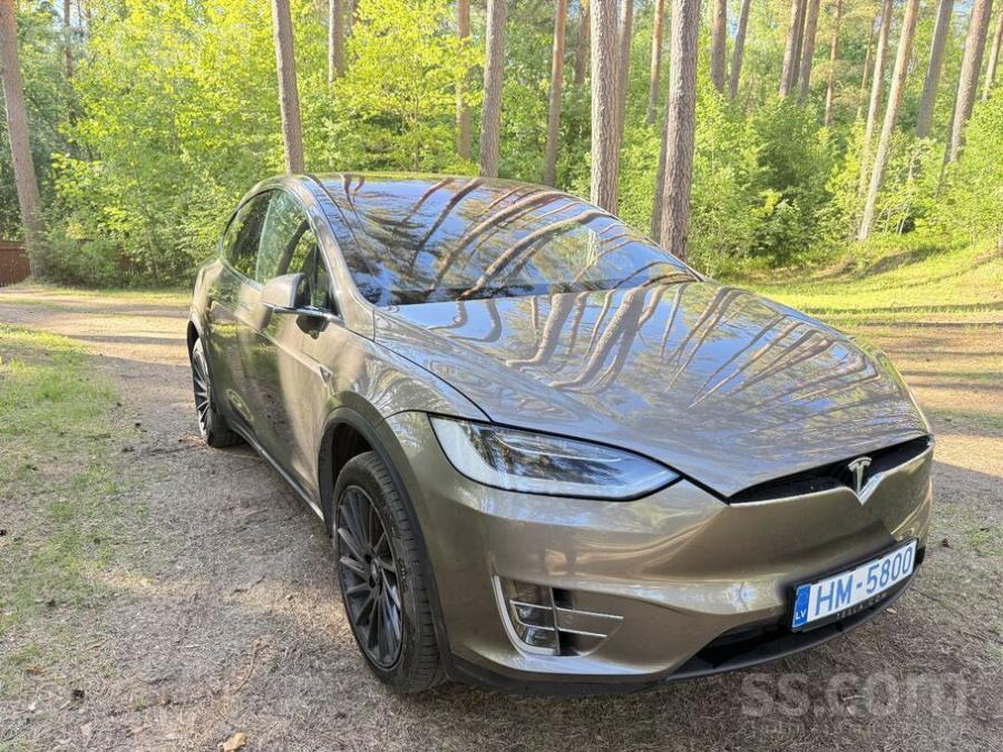 Brūns Tesla Model X 2016 Rīga, ar dzinēja tilpumu 0.00 L un nobraukumu 182 tūkst. km par 27590 €, foto 14 vietnē AUTOMOTO.COM.LV