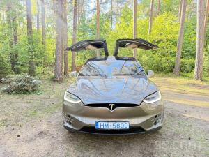 Brūns Tesla Model X 2016 Rīga, ar dzinēja tilpumu 0.00 L un nobraukumu 182 tūkst. km par 27590 €, foto 15 vietnē AUTOMOTO.COM.LV