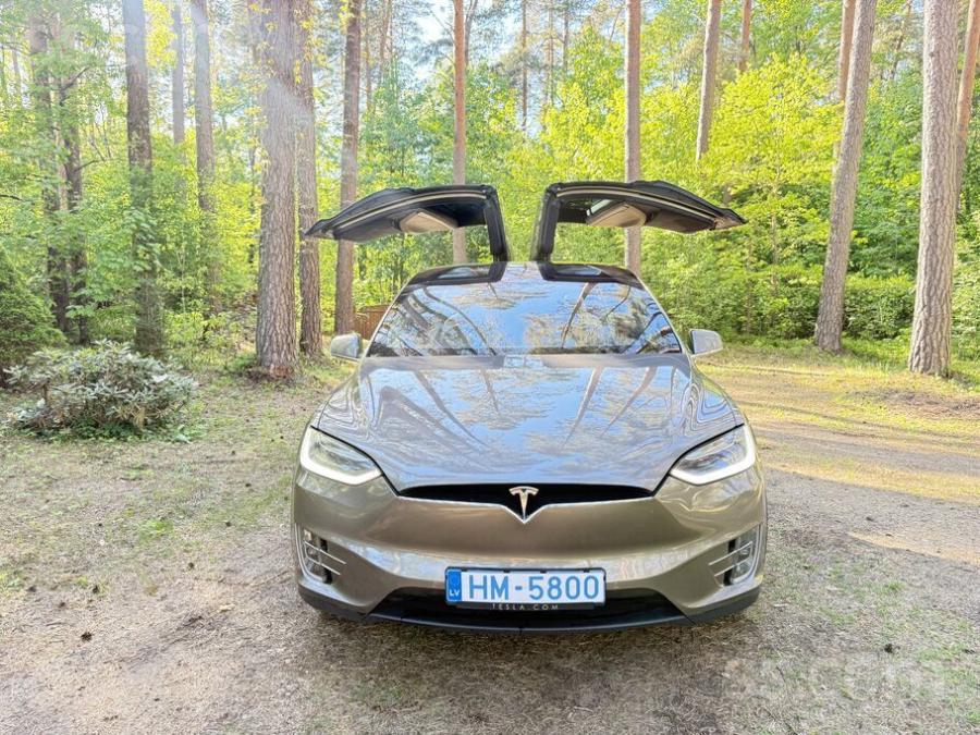 Brūns Tesla Model X 2016 Rīga, ar dzinēja tilpumu 0.00 L un nobraukumu 182 tūkst. km par 27590 €, foto 15 vietnē AUTOMOTO.COM.LV