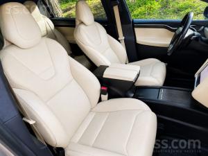Brūns Tesla Model X 2016 Rīga, ar dzinēja tilpumu 0.00 L un nobraukumu 182 tūkst. km par 27590 €, foto 18 vietnē AUTOMOTO.COM.LV