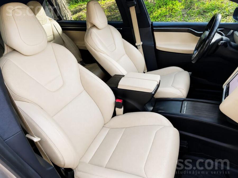 Brūns Tesla Model X 2016 Rīga, ar dzinēja tilpumu 0.00 L un nobraukumu 182 tūkst. km par 27590 €, foto 18 vietnē AUTOMOTO.COM.LV