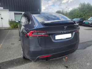 Pelēks Tesla Model X 2017 Kauņa, ar dzinēja tilpumu 0.00 L un nobraukumu 225 tūkst. km par 17999 €, foto 8 vietnē AUTOMOTO.COM.LV
