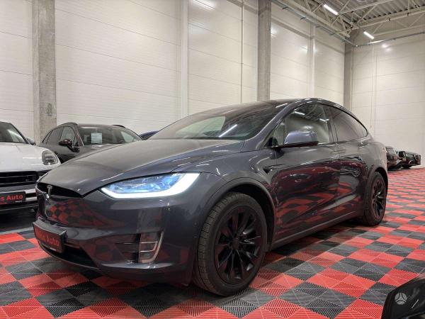 Grey Tesla Model X 2017 in Vilnius, with an engine capacity of 0.00 L and mileage of 192 thousand km for 21000 €, photo 1 on AUTOMOTO.COM.LV