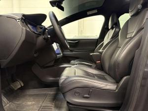 Pelēks Tesla Model X 2017 Viļņa, ar dzinēja tilpumu 0.00 L un nobraukumu 192 tūkst. km par 21000 €, foto 12 vietnē AUTOMOTO.COM.LV