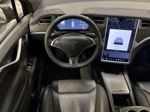 Pelēks Tesla Model X 2017 Viļņa, ar dzinēja tilpumu 0.00 L un nobraukumu 192 tūkst. km par 21000 €, foto 18 vietnē AUTOMOTO.COM.LV