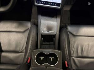 Pelēks Tesla Model X 2017 Viļņa, ar dzinēja tilpumu 0.00 L un nobraukumu 192 tūkst. km par 21000 €, foto 21 vietnē AUTOMOTO.COM.LV