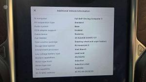 Серый Тесла Модель X 2017 в Каунас, объемом двигателя 0.00 л и пробегом 251 тыс. км за 23500 €, фото 16 на AUTOMOTO.COM.LV