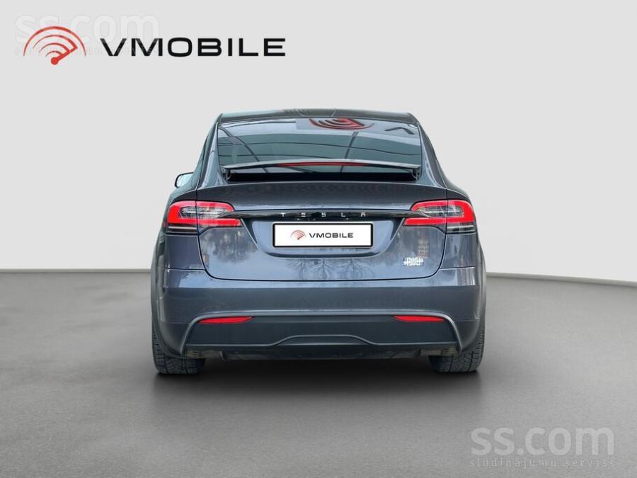 Pelēks Tesla Model X 2023 Rīga, ar dzinēja tilpumu 0.00 L un nobraukumu 52 tūkst. km par 71990 €, foto 5 vietnē AUTOMOTO.COM.LV