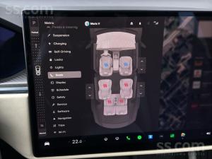 Pelēks Tesla Model X 2023 Rīga, ar dzinēja tilpumu 0.00 L un nobraukumu 52 tūkst. km par 71990 €, foto 17 vietnē AUTOMOTO.COM.LV