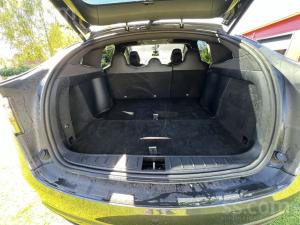 Pelēks Tesla Model X 2017 Saldus, ar dzinēja tilpumu 0.00 L un nobraukumu 300 tūkst. km par 22000 €, foto 4 vietnē AUTOMOTO.COM.LV