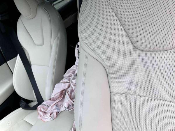 Pelēks Tesla Model X 2023 Kauņa, ar dzinēja tilpumu 0.00 L un nobraukumu 70 tūkst. km par 25800 €, foto 9 vietnē AUTOMOTO.COM.LV