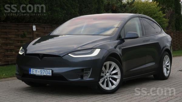 Tesla Model X 2016 Rīga vietnē Pelēks Tesla Model X 2016 Rīga, ar dzinēja tilpumu 0.00 L un nobraukumu 149 tūkst. km par 20900 €, foto 3 vietnē AUTOMOTO.COM.LV