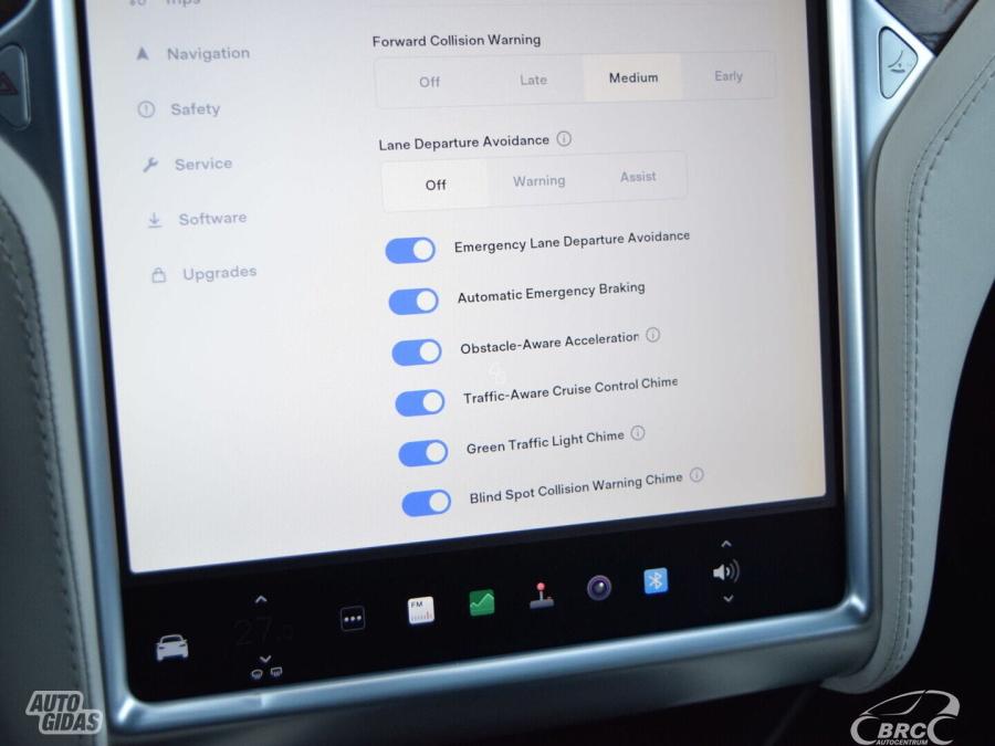 Pelēks Tesla Model X 2017 Rīga, ar dzinēja tilpumu 0.00 L un nobraukumu 68 tūkst. km par 38900 €, foto 7 vietnē AUTOMOTO.COM.LV