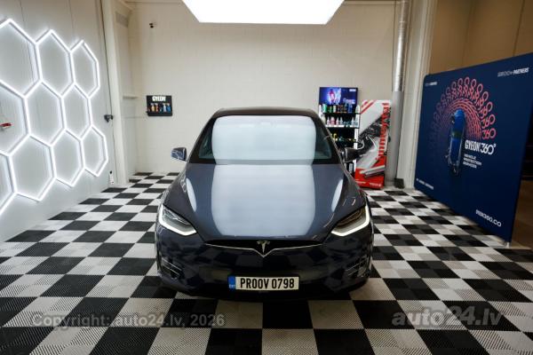 Tesla Model X 2020 Tallina vietnē Pelēks Tesla Model X 2020 Tallina, ar dzinēja tilpumu 0.00 L un nobraukumu 125 tūkst. km par 34990 €, foto 5 vietnē AUTOMOTO.COM.LV
