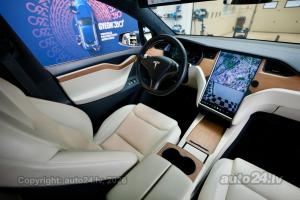 Grey Tesla Model X 2020 in Tallinn, with an engine capacity of 0.00 L and mileage of 125 thousand km for 34990 €, photo 10 on AUTOMOTO.COM.LV