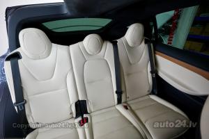 Grey Tesla Model X 2020 in Tallinn, with an engine capacity of 0.00 L and mileage of 125 thousand km for 34990 €, photo 11 on AUTOMOTO.COM.LV