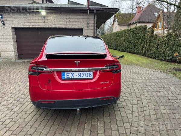 Sarkans Tesla Model X 2019 Rīga, ar dzinēja tilpumu 0.00 L un nobraukumu 94 tūkst. km par 53000 €, foto 4 vietnē AUTOMOTO.COM.LV