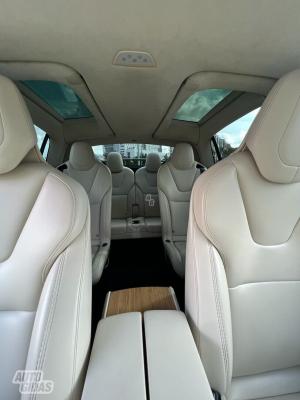 Balts Tesla Model X 2017 Viļņa, ar dzinēja tilpumu 0.00 L un nobraukumu 145 tūkst. km par 28500 €, foto 9 vietnē AUTOMOTO.COM.LV