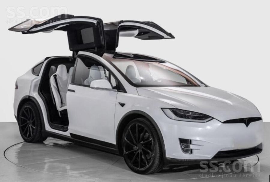 Balts Tesla Model X 2017 Rīga, ar dzinēja tilpumu 0.00 L un nobraukumu 160 tūkst. km par 27900 €, foto 1 vietnē AUTOMOTO.COM.LV