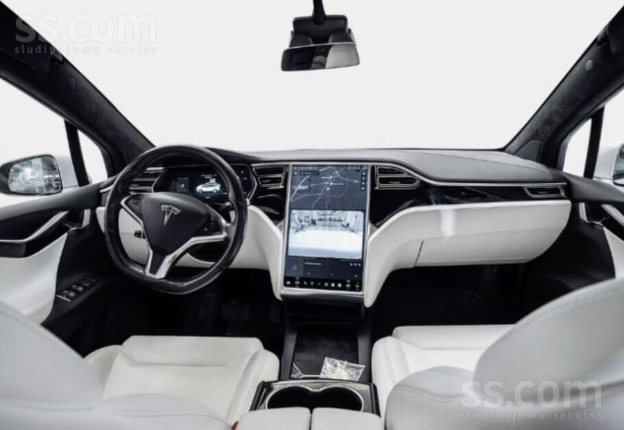 Balts Tesla Model X 2017 Rīga, ar dzinēja tilpumu 0.00 L un nobraukumu 160 tūkst. km par 27900 €, foto 5 vietnē AUTOMOTO.COM.LV