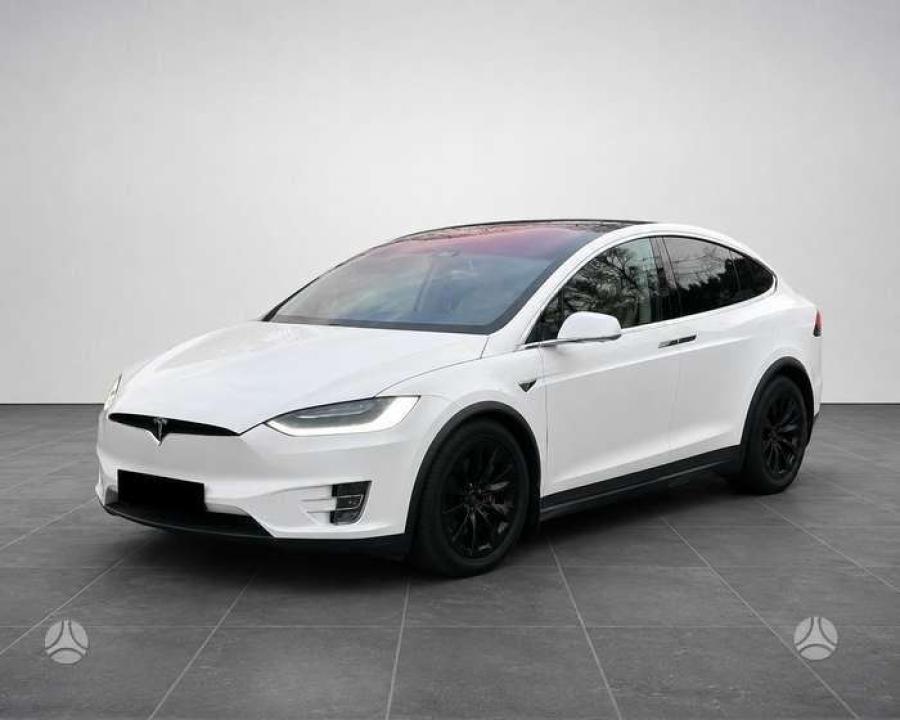 Balts Tesla Model X 2017 Viļņa, ar dzinēja tilpumu 0.00 L un nobraukumu 88 tūkst. km par 21900 €, foto 1 vietnē AUTOMOTO.COM.LV