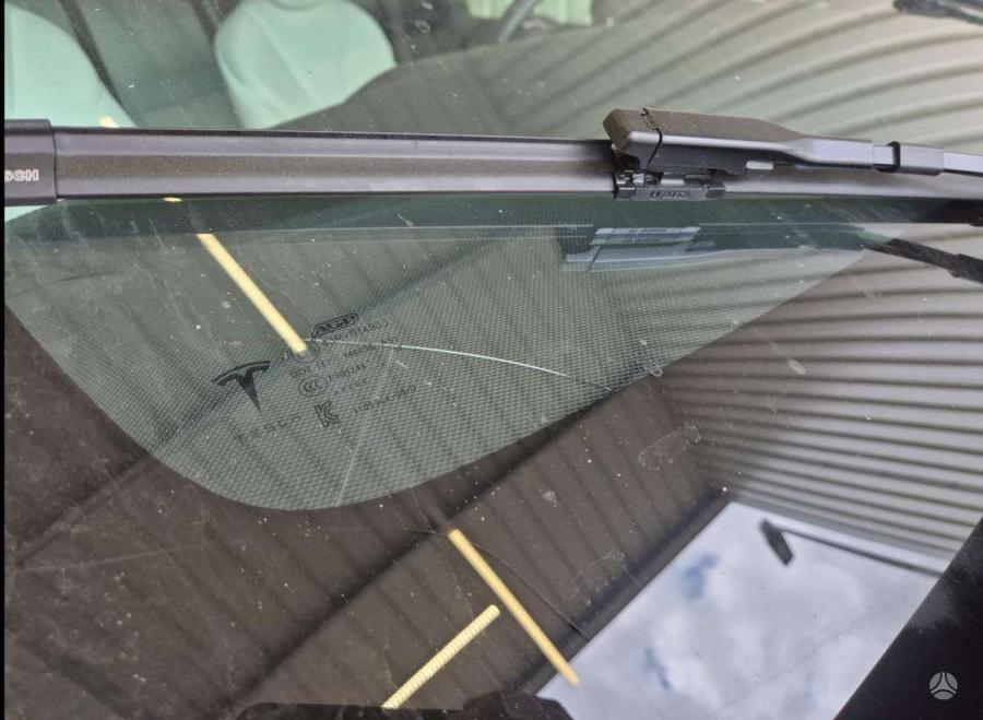 Balts Tesla Model X 2018 Klaipėda, ar dzinēja tilpumu 0.00 L un nobraukumu 47 tūkst. km par 12400 €, foto 16 vietnē AUTOMOTO.COM.LV