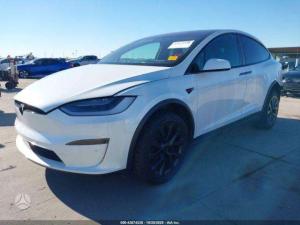 Balts Tesla Model X 2022 Klaipėda, ar dzinēja tilpumu 0.00 L un nobraukumu 32 tūkst. km par 21000 €, foto 2 vietnē AUTOMOTO.COM.LV