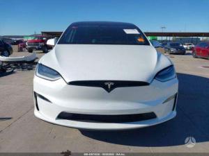 Balts Tesla Model X 2022 Klaipėda, ar dzinēja tilpumu 0.00 L un nobraukumu 32 tūkst. km par 21000 €, foto 12 vietnē AUTOMOTO.COM.LV