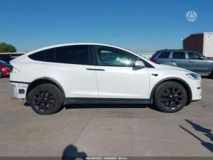 Balts Tesla Model X 2022 Klaipėda, ar dzinēja tilpumu 0.00 L un nobraukumu 32 tūkst. km par 21000 €, foto 13 vietnē AUTOMOTO.COM.LV